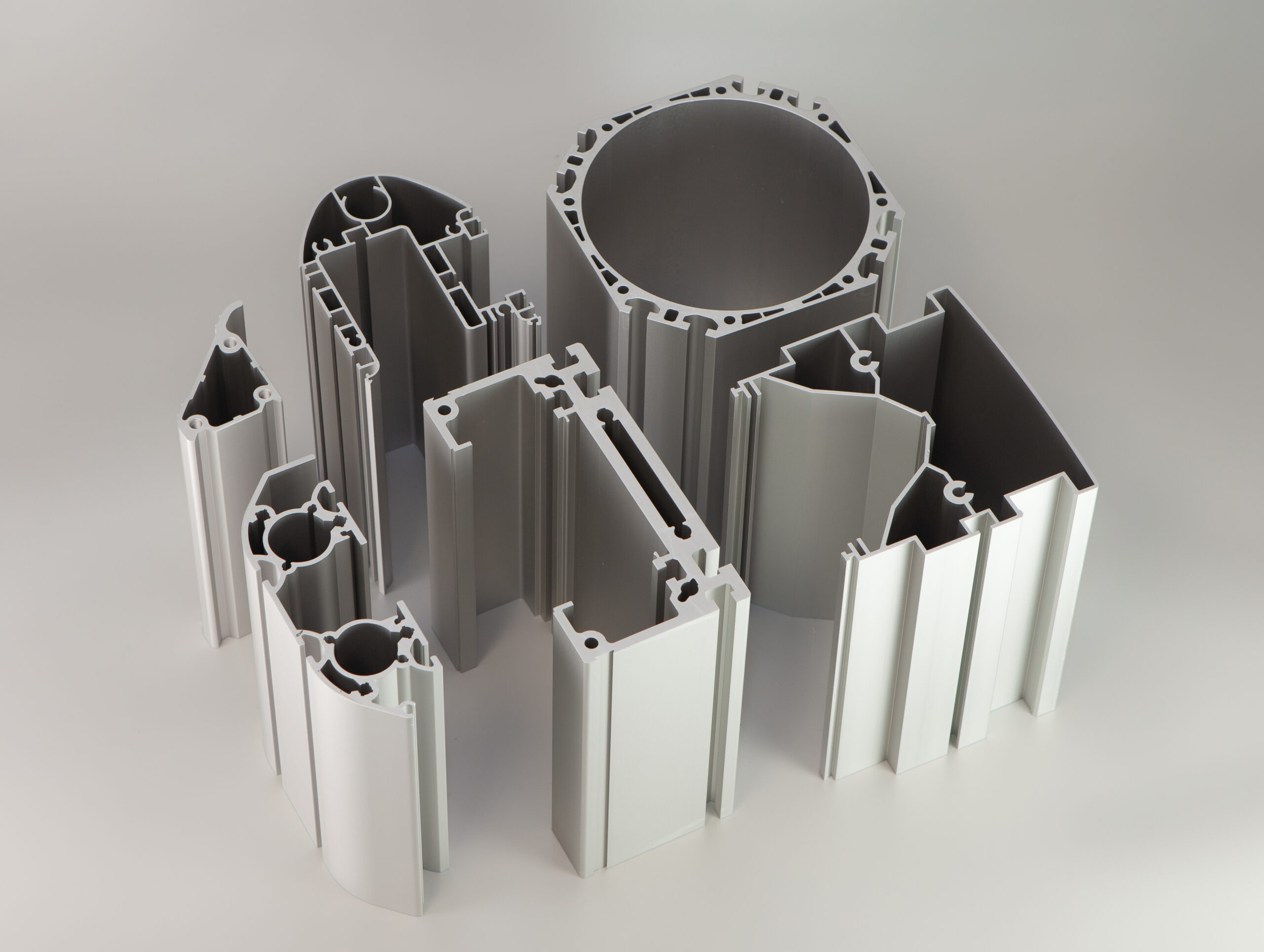 Aluminium profiles for industry applications | Exlabesa
